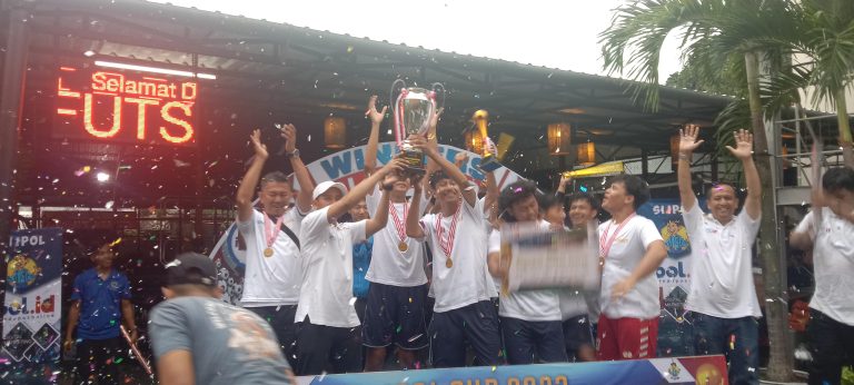 Tim Futsal RS Premier Bintaro Juara Perdana Turnamen Ipol Cup 2022 ...