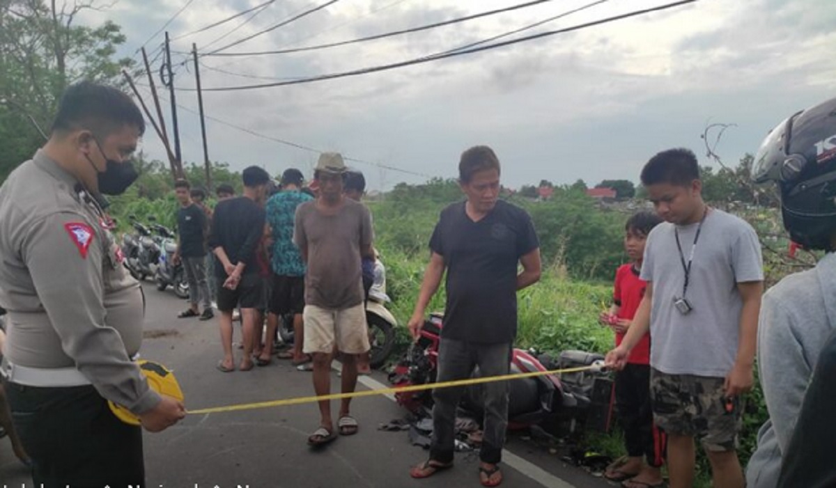 Motor vs Motor, Kaki Salah Satu Pengendara Putus Tertimpa Kendaraannya ...
