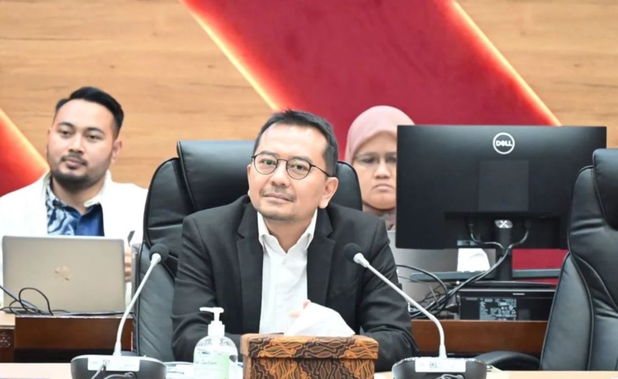 Marketplace Guru Dinilai Tak Selesaikan Akar Masalah Tenaga Pendidik di ...