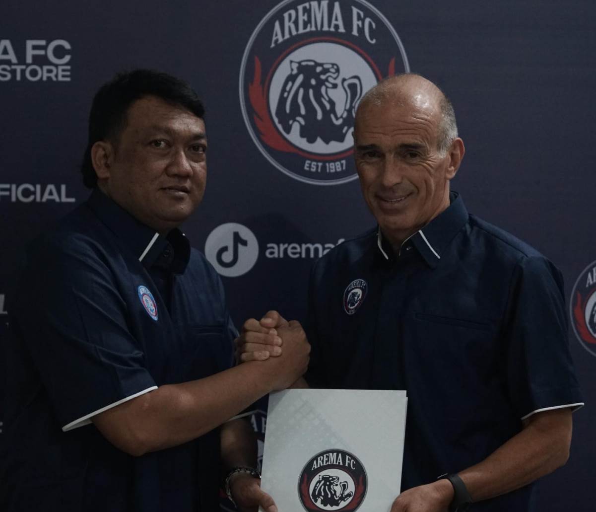 Arema FC Tunjuk Fernando Valente Sebagai Pelatih Baru - Ipol.id