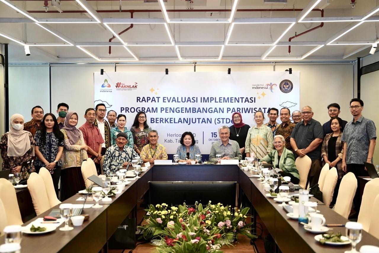 Kemenparekraf Bersama ISTC Kolaborasi Perkuat Pariwisata Berkelanjutan ... Kemenparekraf Bersama ISTC Kolaborasi Perkuat Pariwisata Berkelanjutan ...