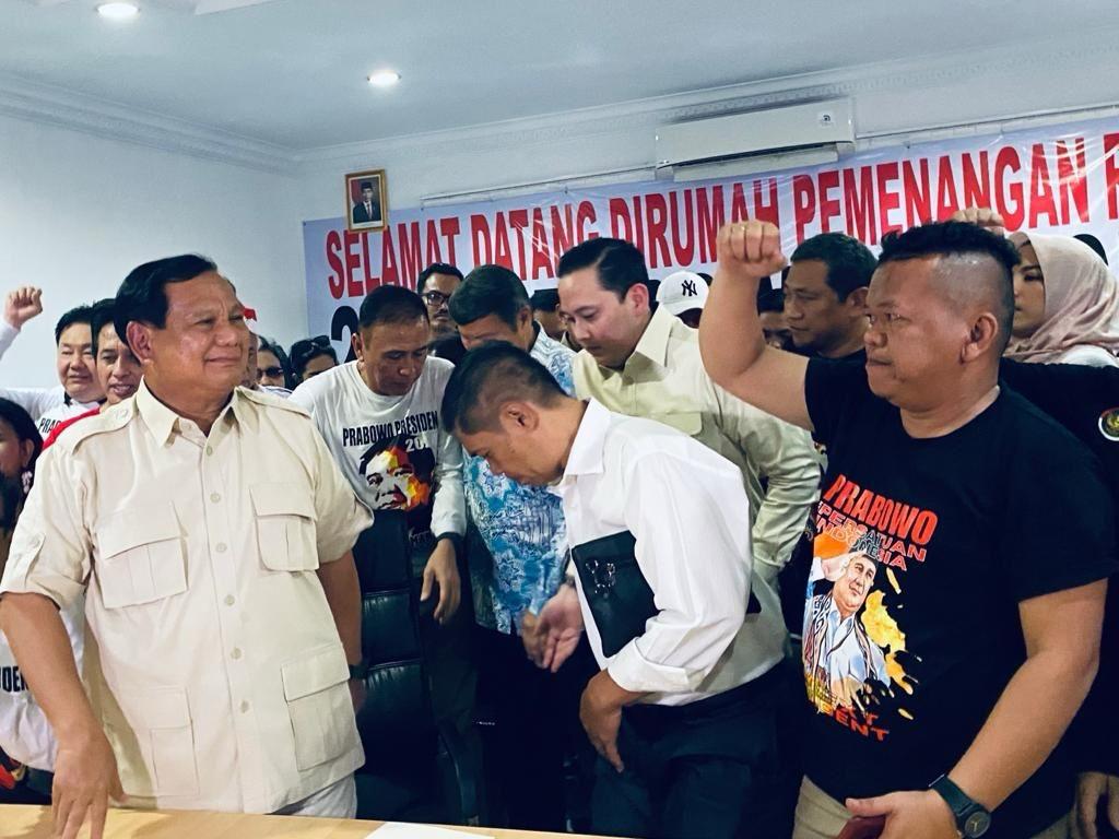 Mantan Aktivis 98 Desak Menteri Bermasalah Segera Mundur - Ipol.id