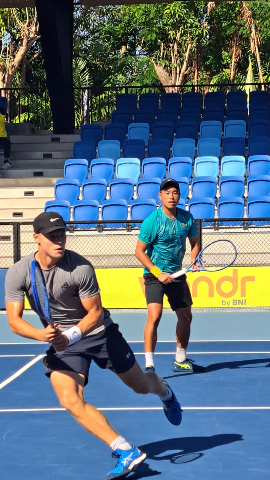 Anthony Susanto/Alexander Chang Melaju ke Putaran Kedua - Ipol.id