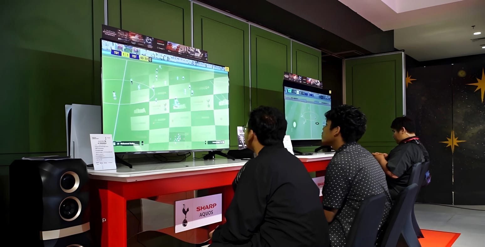 Sharp Gelar Nobar Premier League Bersama Gary Mabbutt, Club Ambassador ...